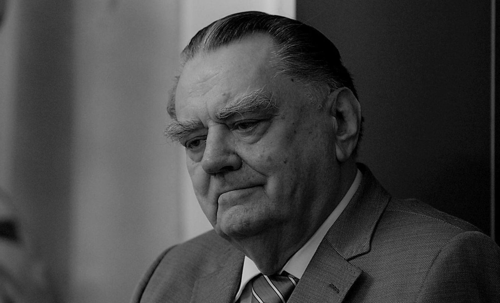 "Czyja będzie Polska". 95 lat temu urodził się Jan Olszewski